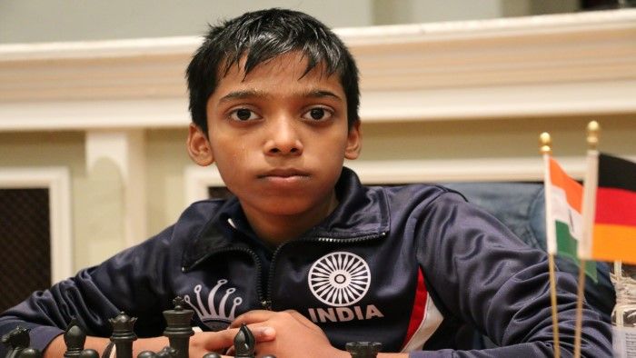 El prodigio del ajedrez de 16 años 'Pragg' derrota al Campeón Mundial ...